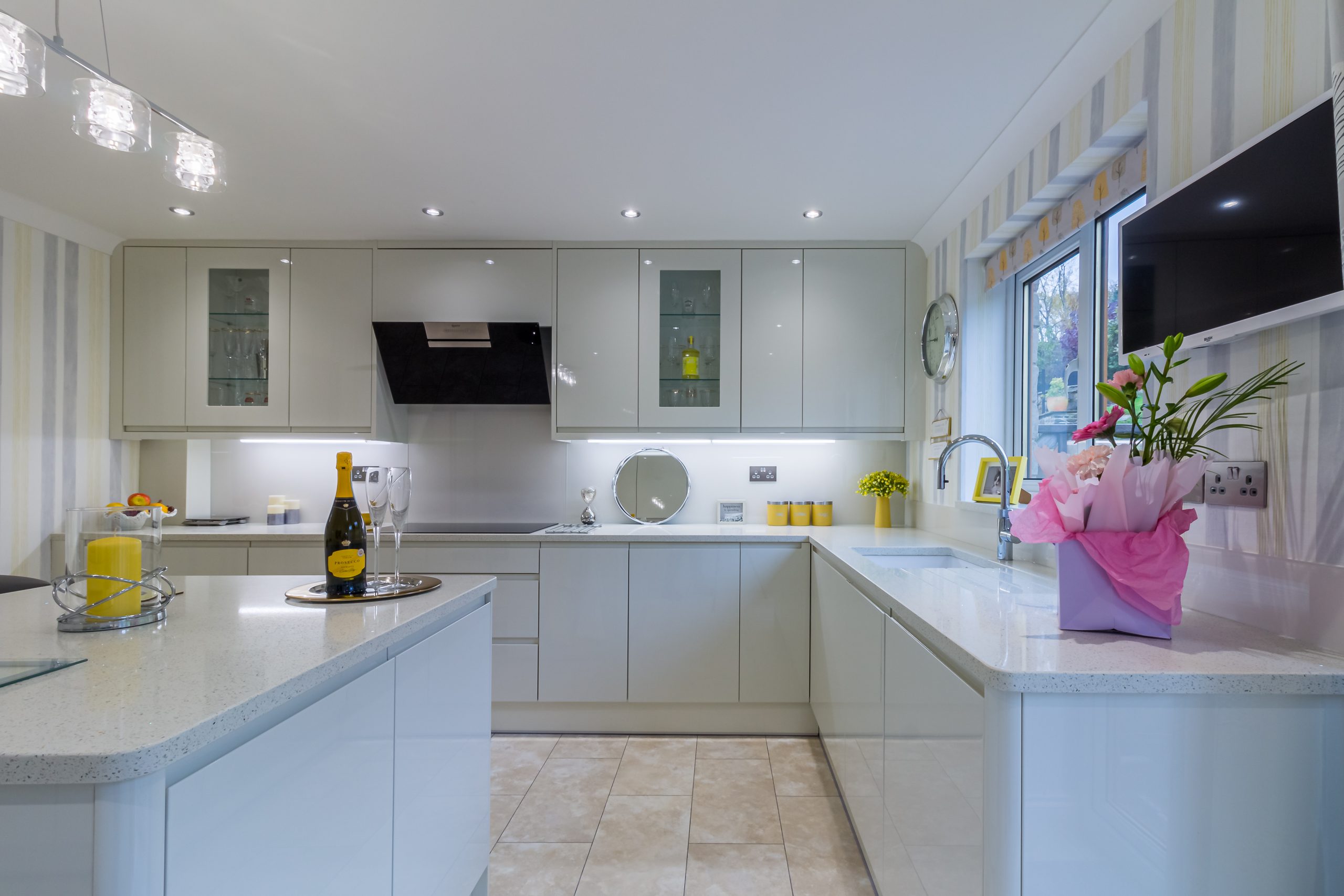 Mr & Mrs S, Ramsbottom - Eurostyle Kitchens