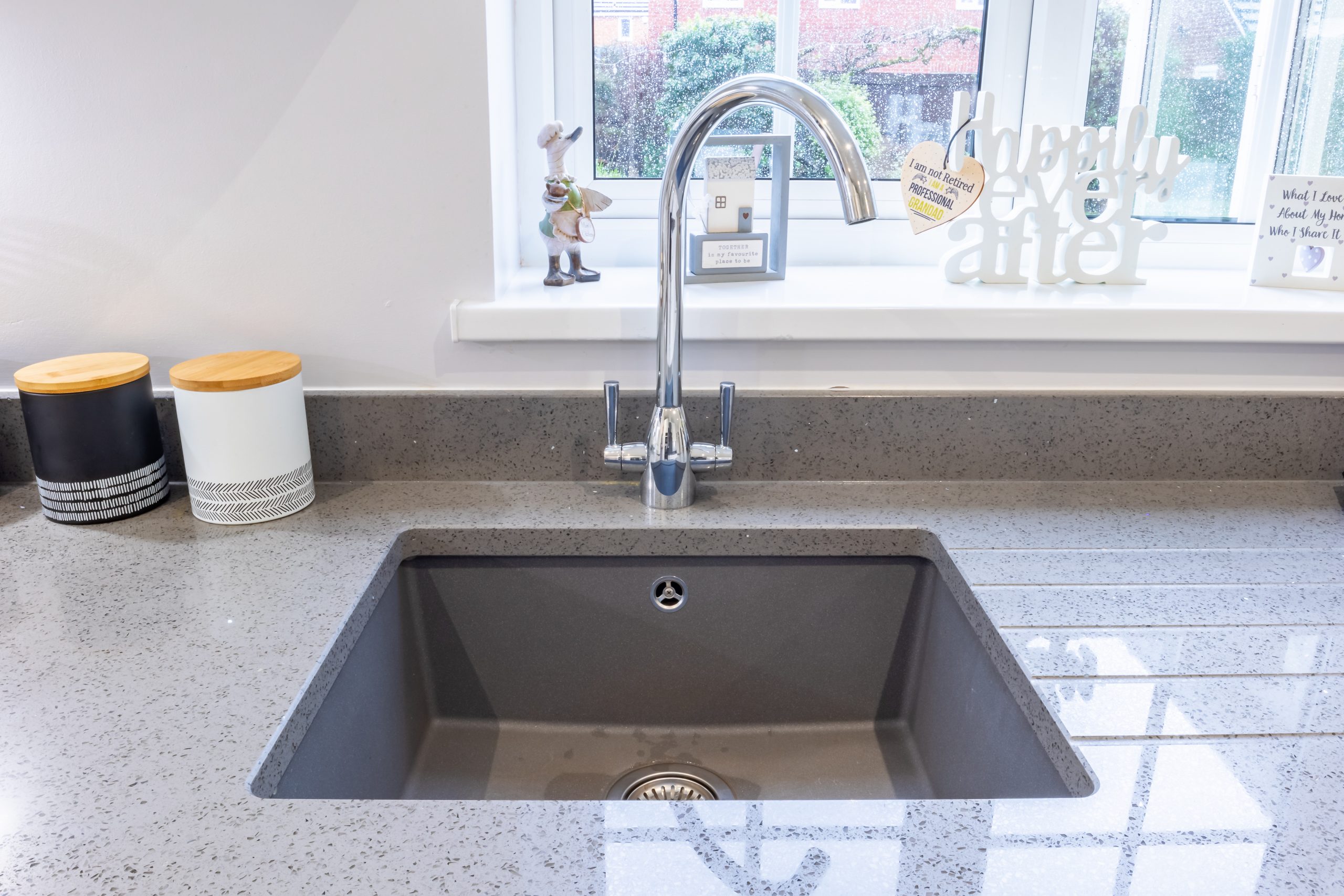 Mr & Mrs N, Rochdale - Eurostyle Kitchens