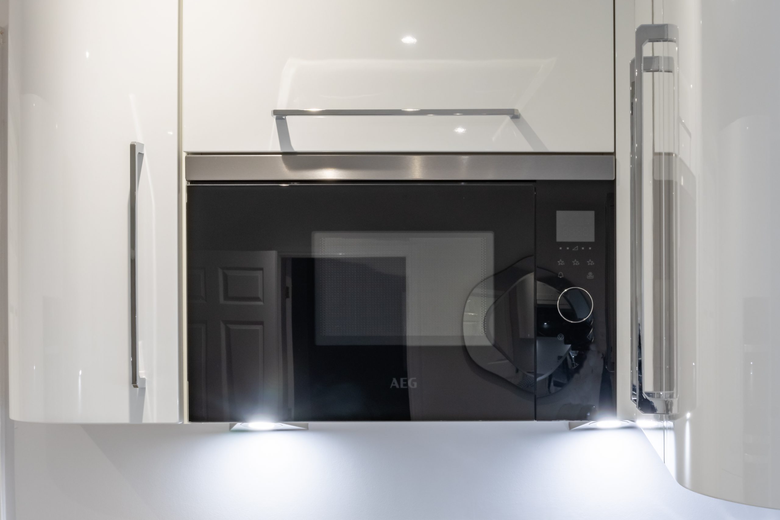 Mr & Mrs N, Rochdale - Eurostyle Kitchens